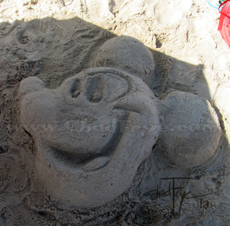 Drawing Lines In the Sand – The Chad Frye – Illustration Guy
